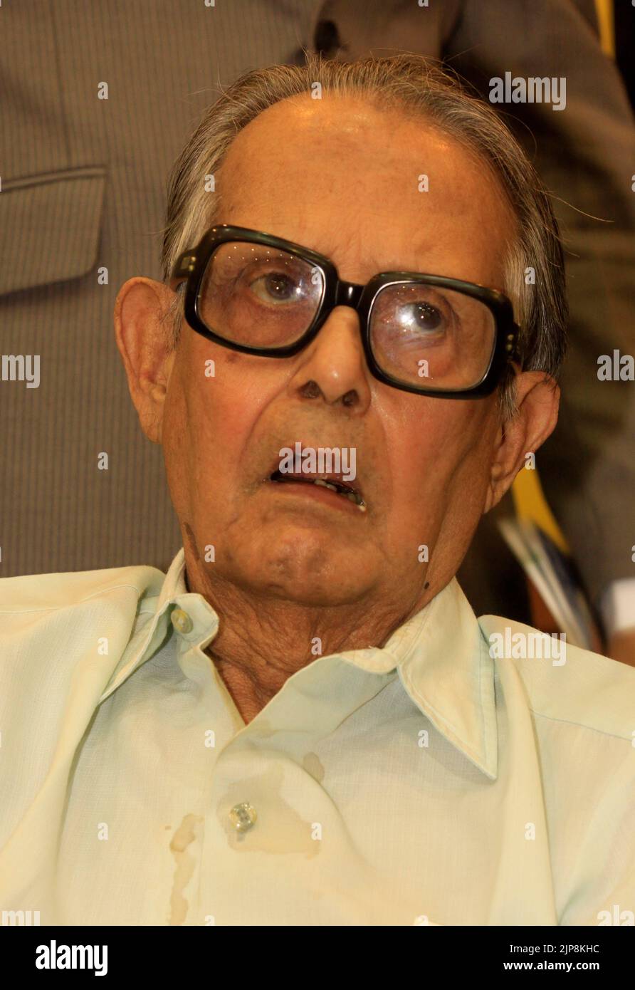 Rasipuram krishnaswamy iyer laxman hi-res stock photography and images ...