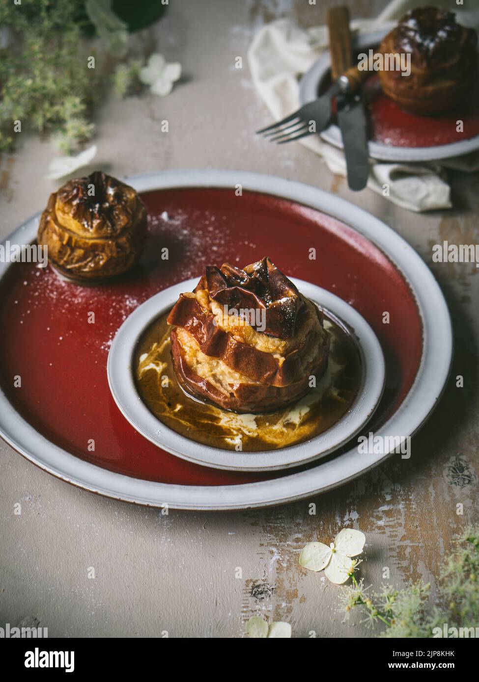 Snow whites apple Stock Photo - Alamy