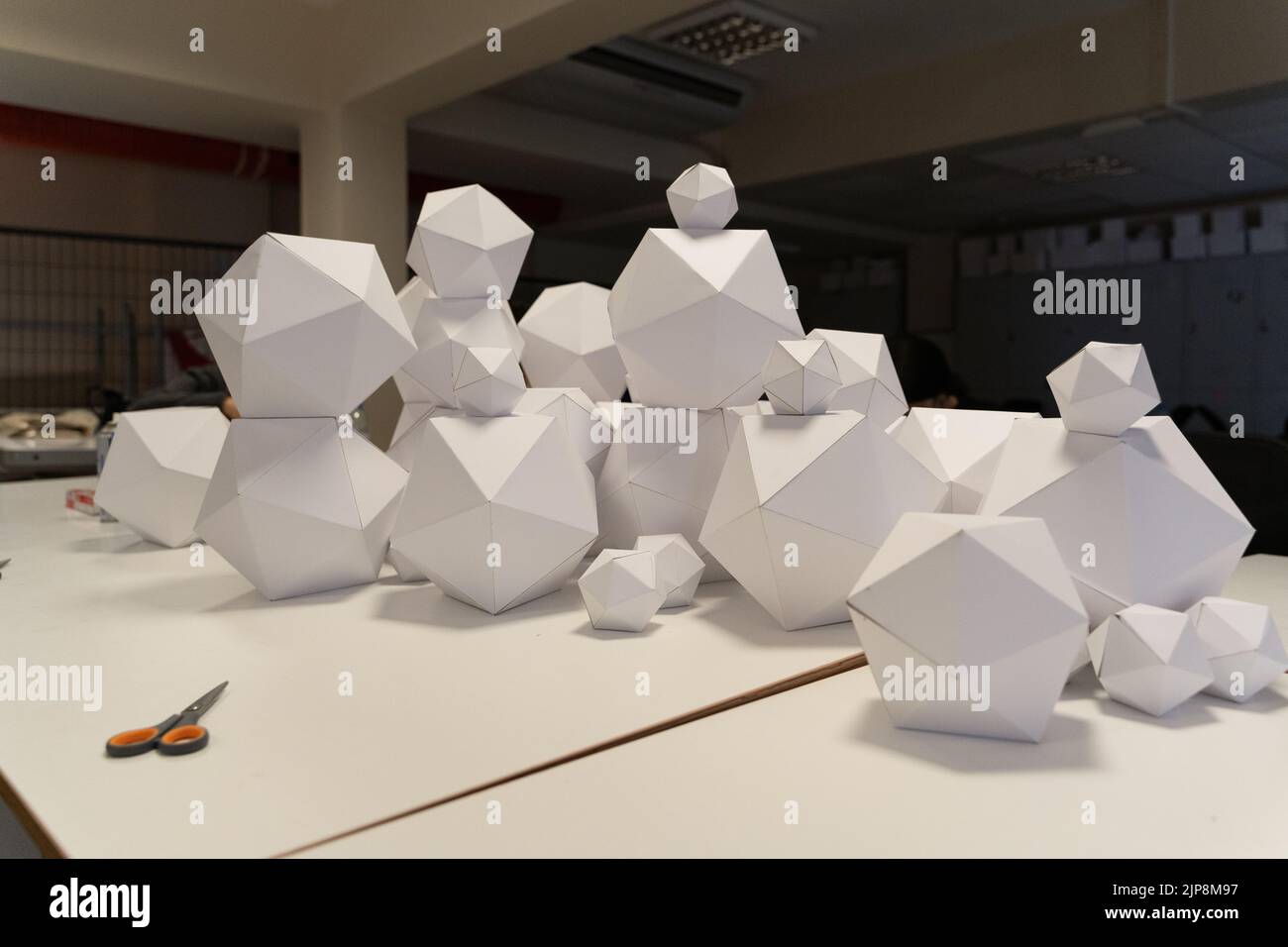 3d paper cube hi-res stock photography and images - Alamy