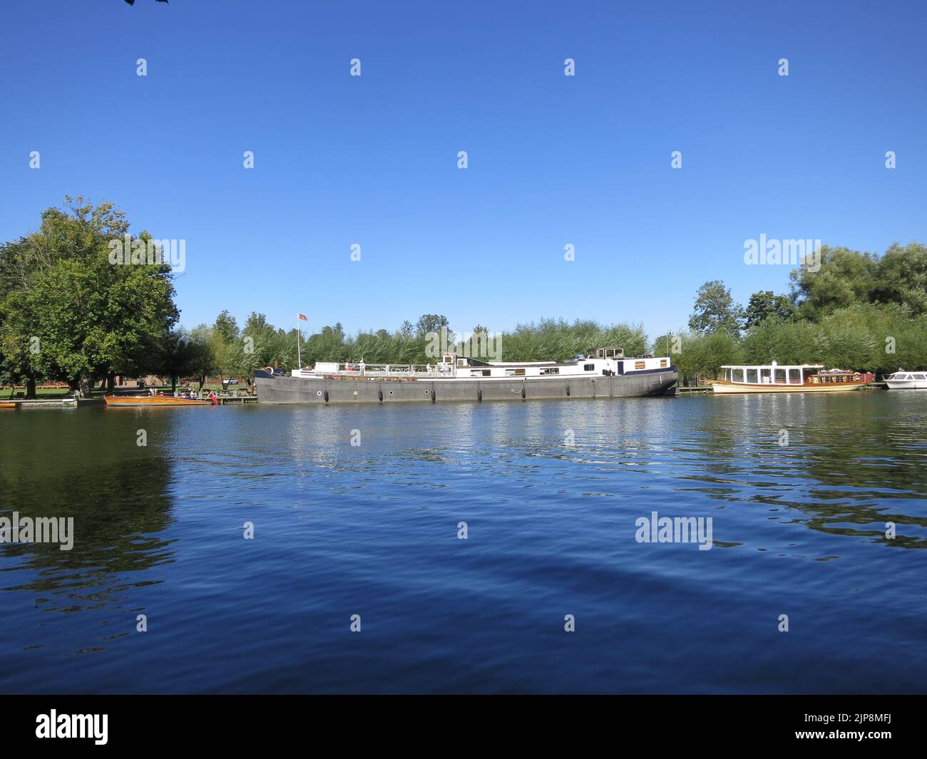 Thames Path National Trail. Long-distance trail. The River Thames ...
