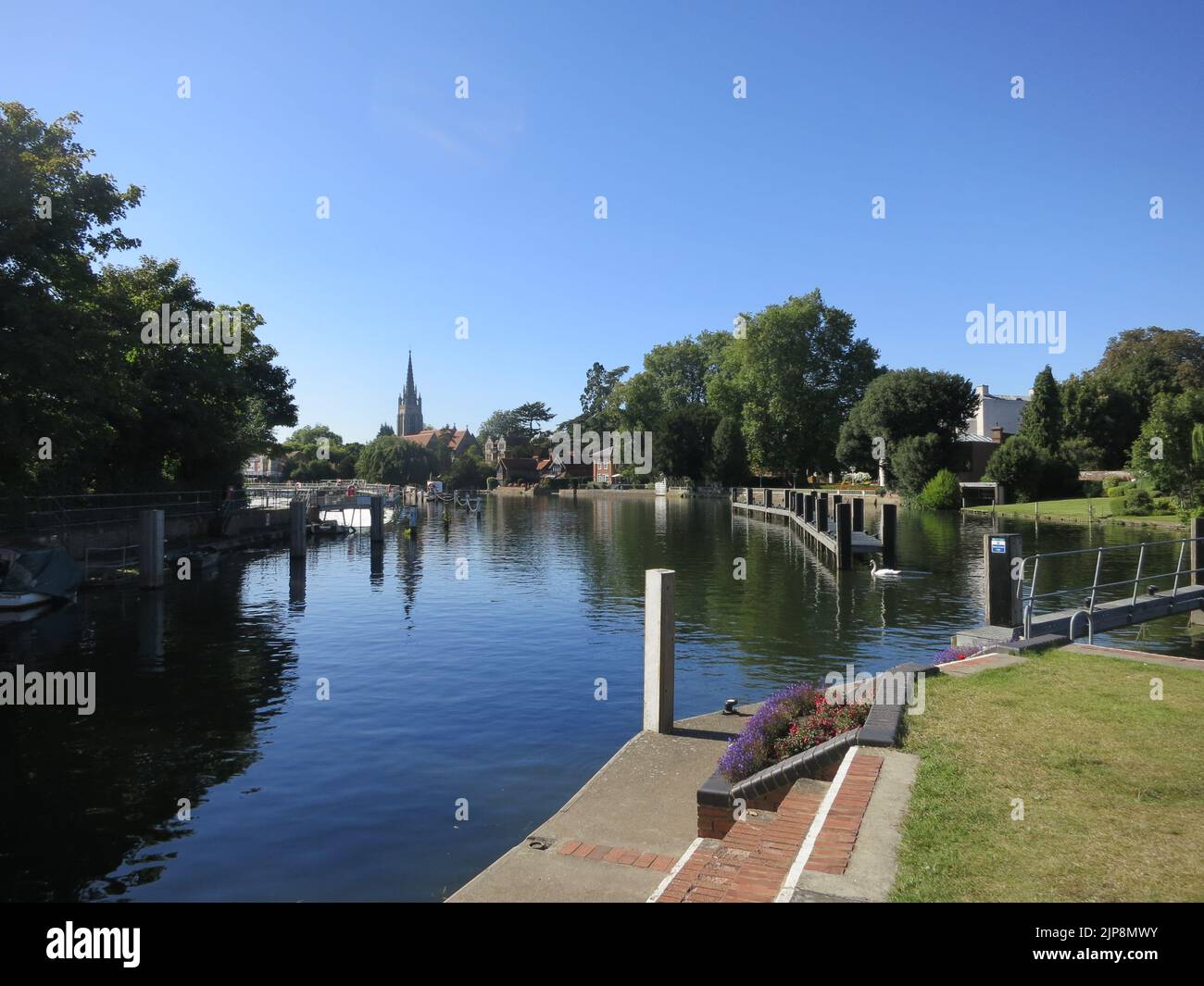 Thames Path National Trail. Long-distance trail. The River Thames ...