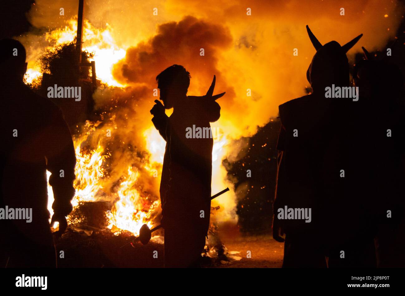 Folklore catalan folklore hi-res stock photography and images - Alamy