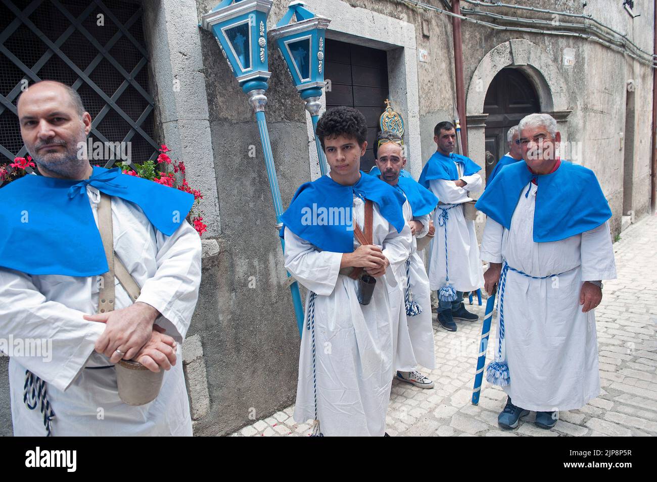 Processione della vergine maria hi-res stock photography and images - Alamy