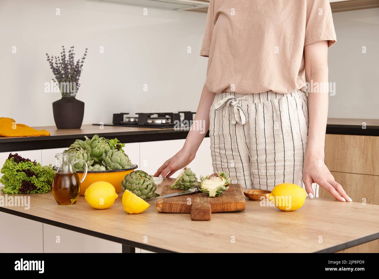 Preparing to cook hi-res stock photography and images - Alamy