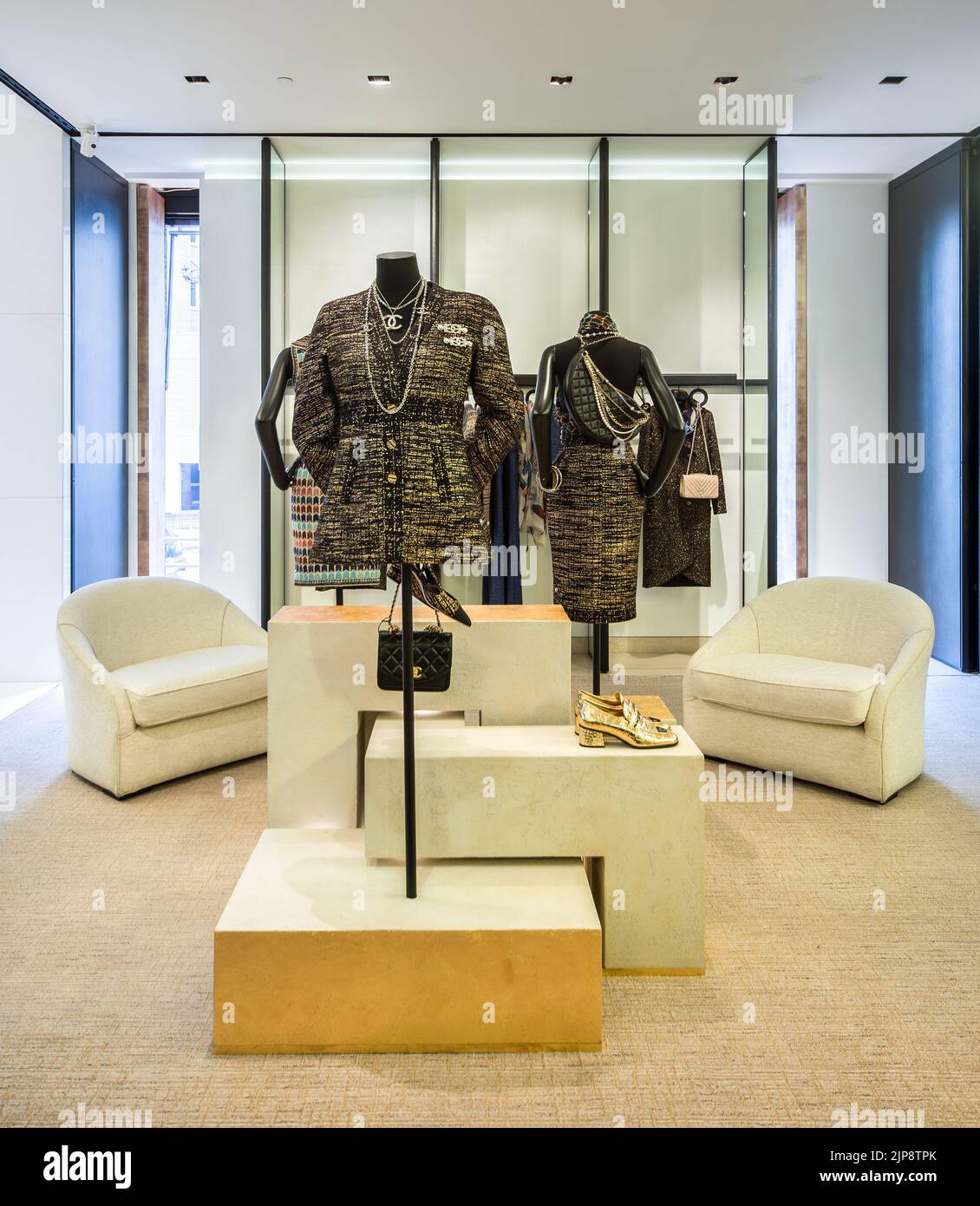 Chanel suit design hi-res stock photography and images - Alamy