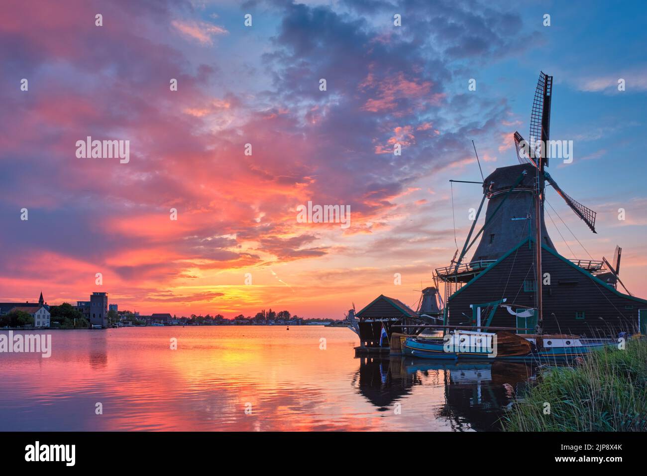 wind mill, zaanse schans, wind mills Stock Photo - Alamy