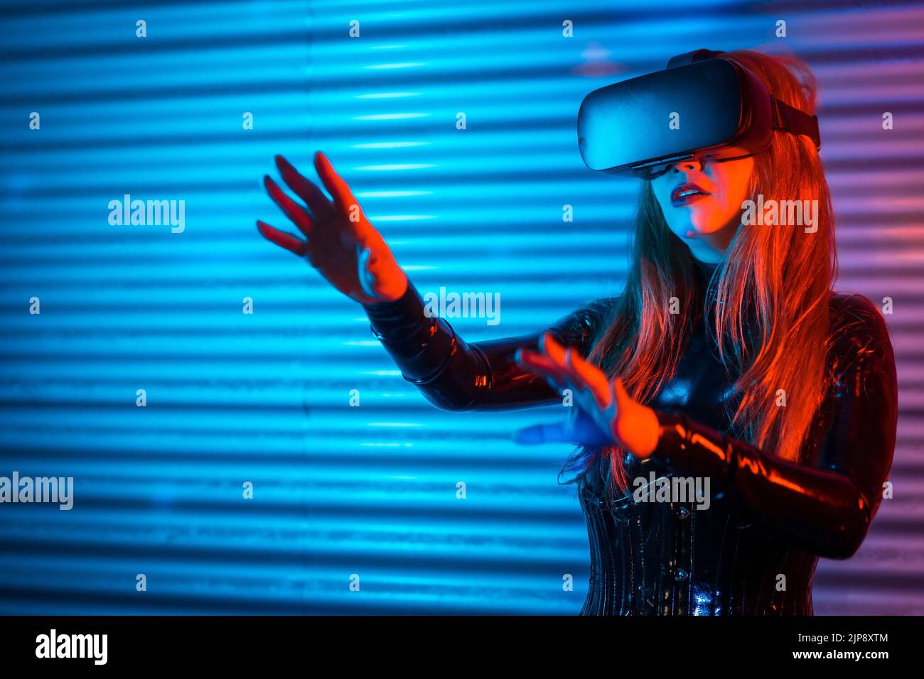 explore, video eyewear , head-mounted display, metaverse, vr, immersion ...