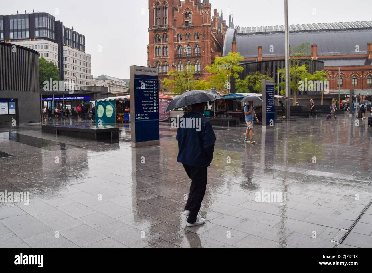 Heavy downpour at station hi-res stock photography and images - Alamy