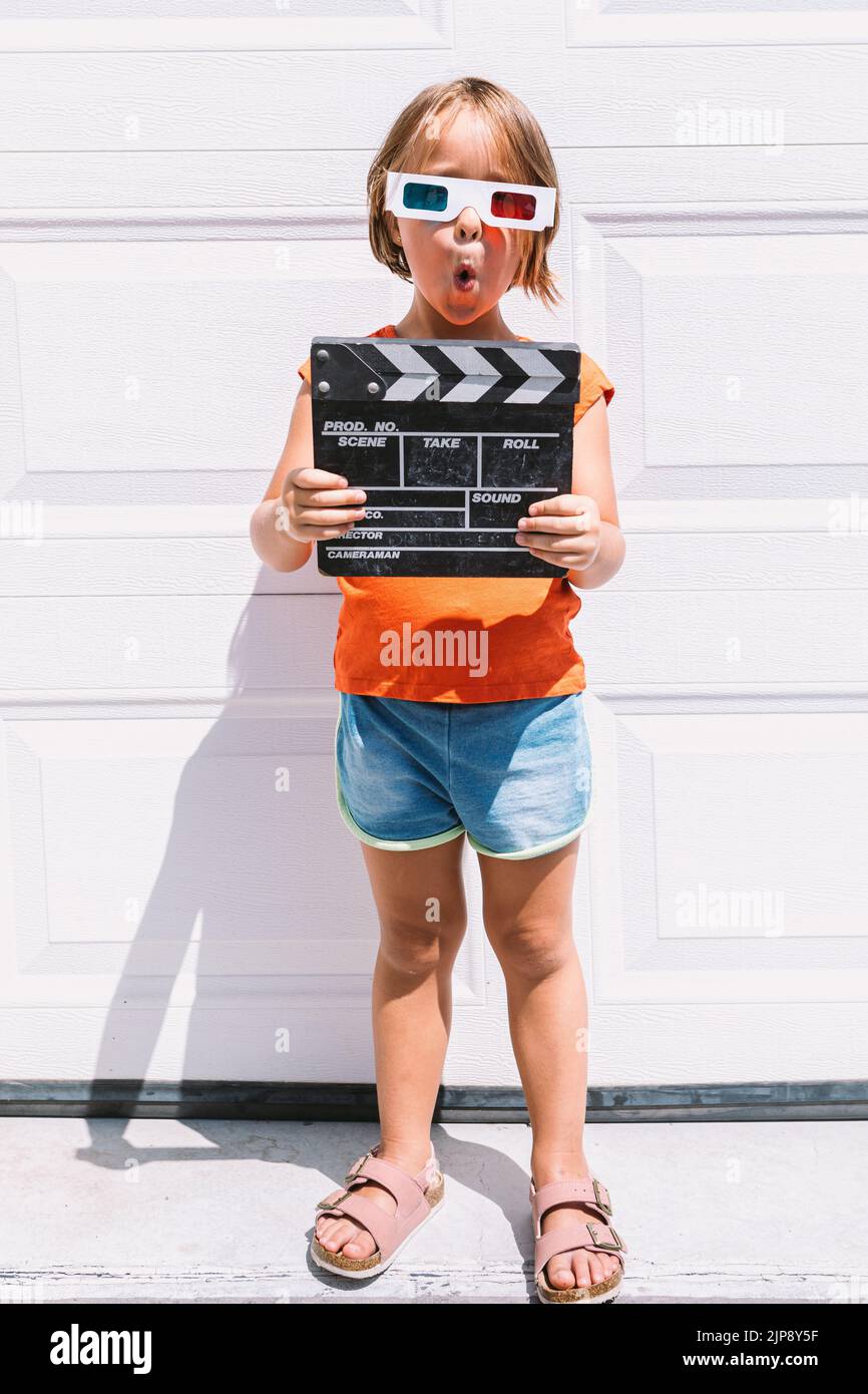 Children slate hi-res stock photography and images - Alamy