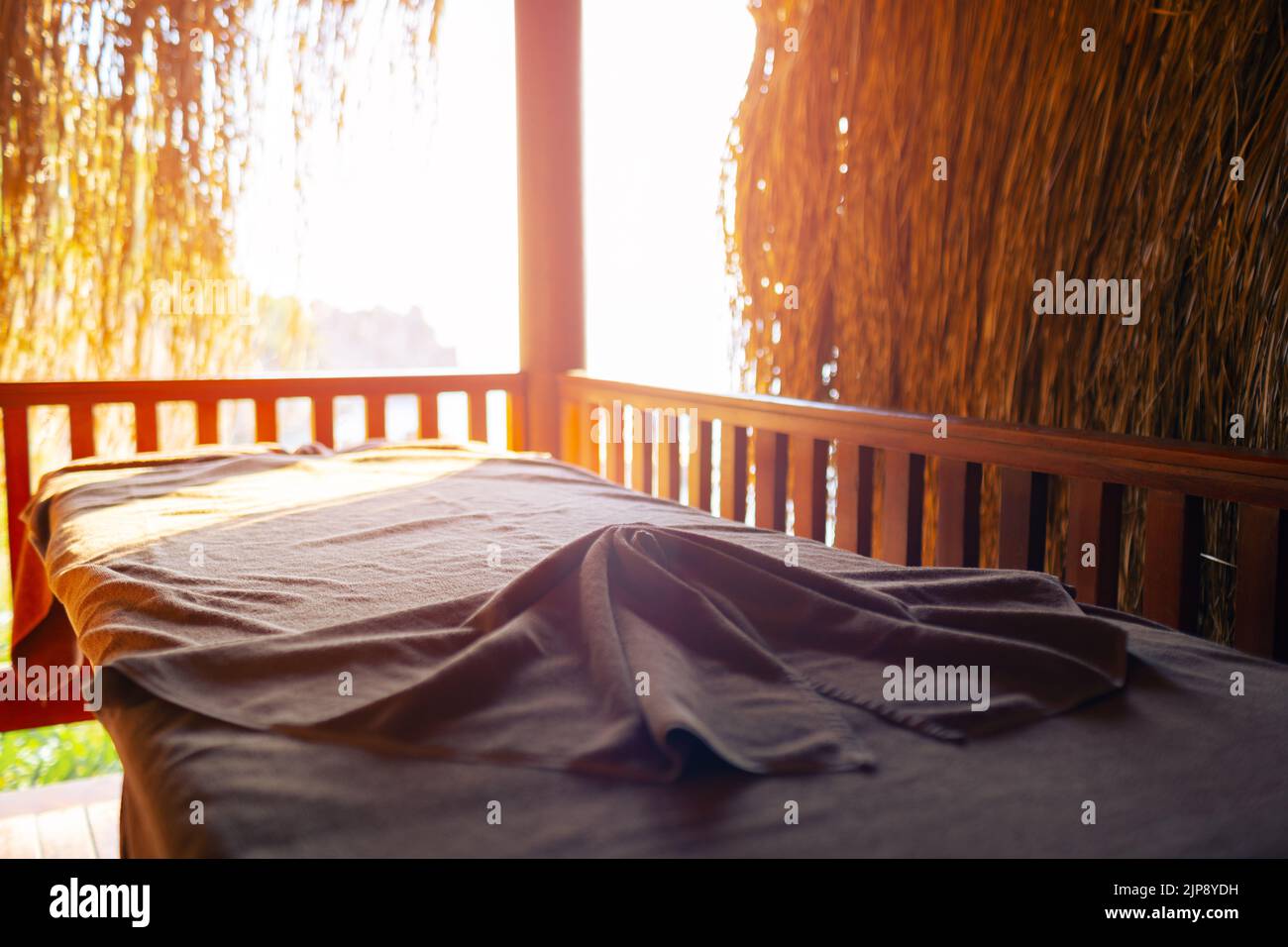 Outdoor massage table hi-res stock photography and images - Alamy