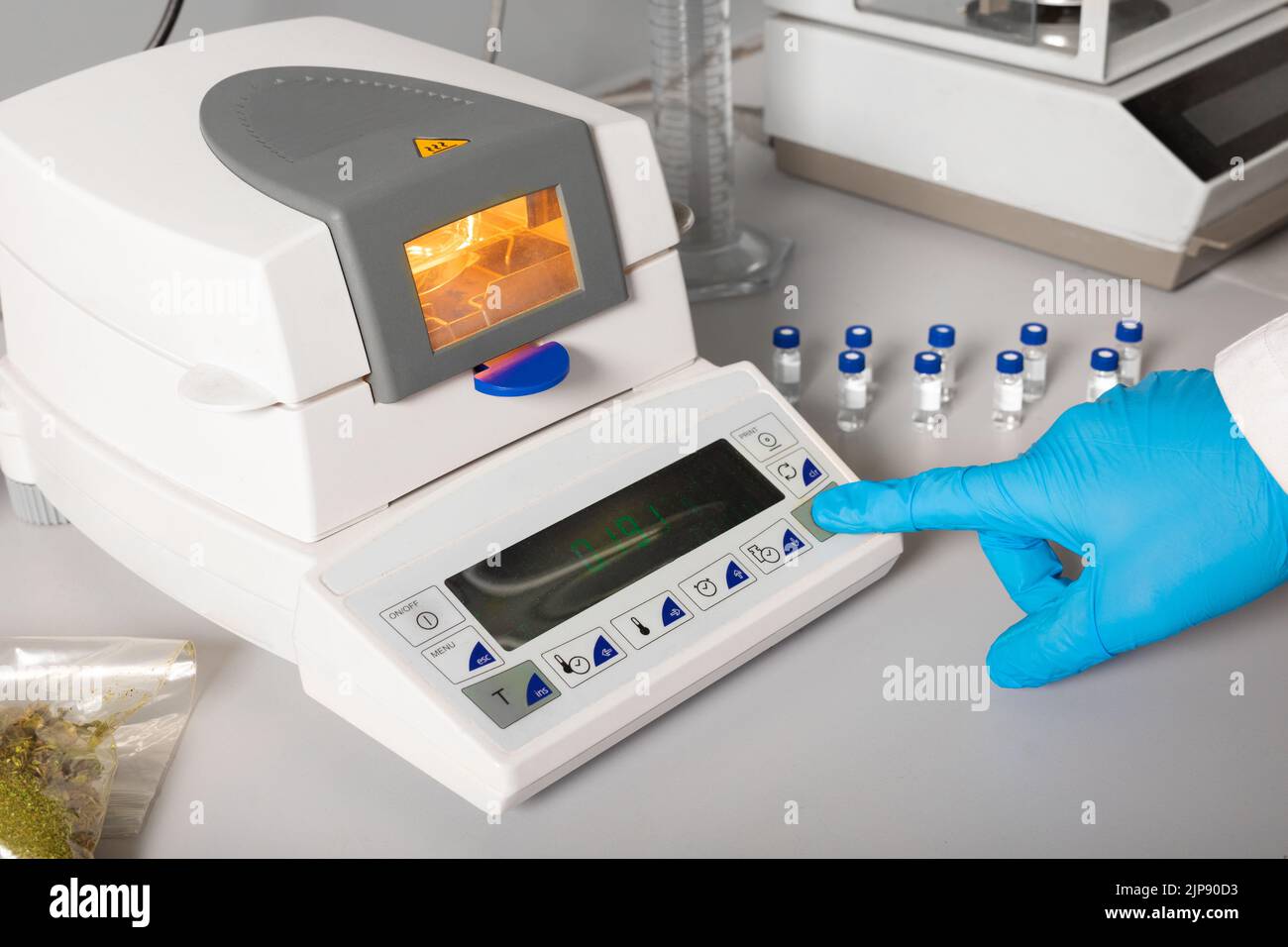 laboratory, cannabis, cannabidiol, medical cannabis, messanzeige ...