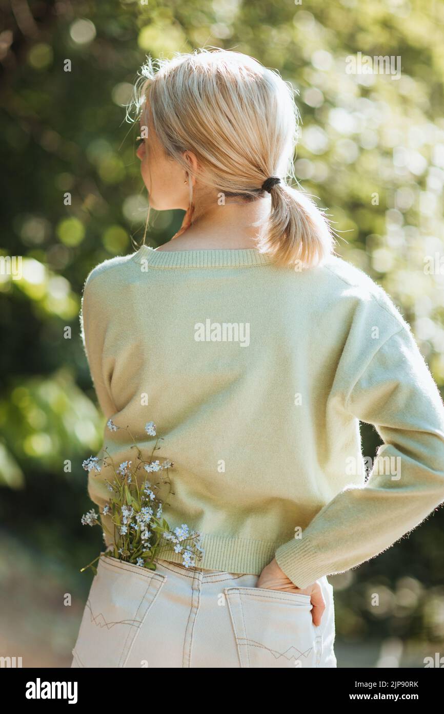 young woman, back view, girl, girls, woman, young women, back views ...