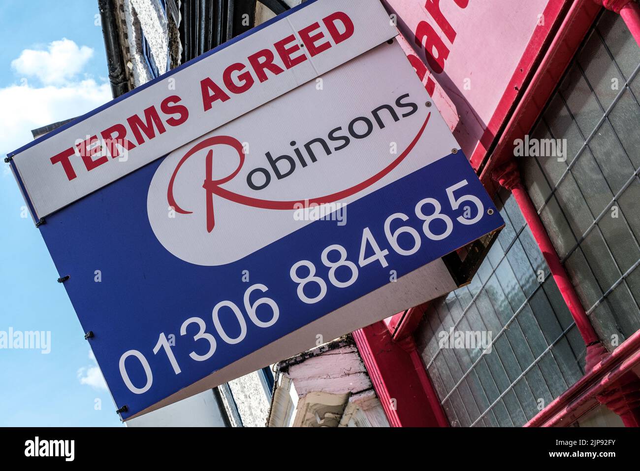 Letting property board hi-res stock photography and images - Alamy