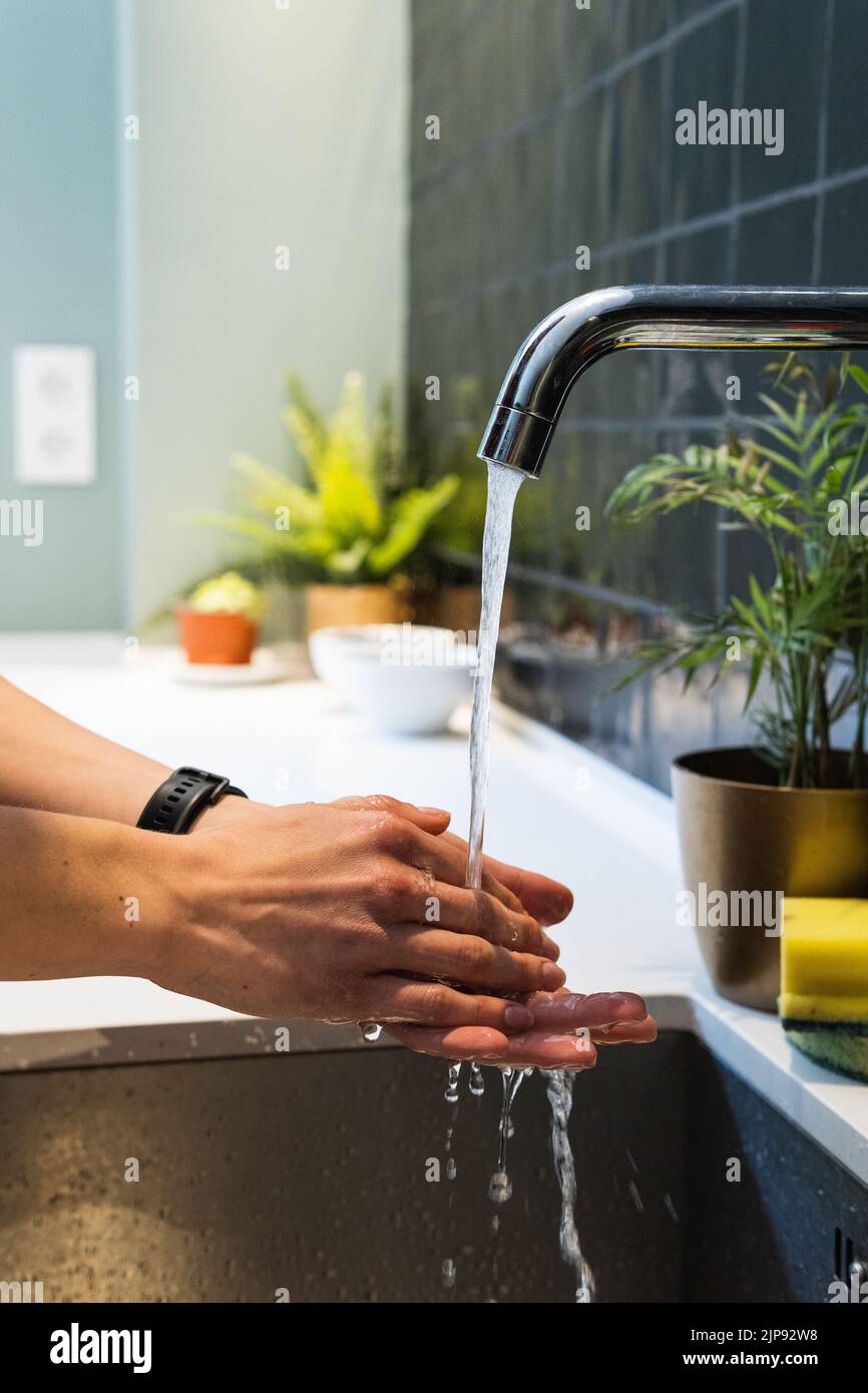 faucet, washing hands, faucets, wash, washing Stock Photo - Alamy