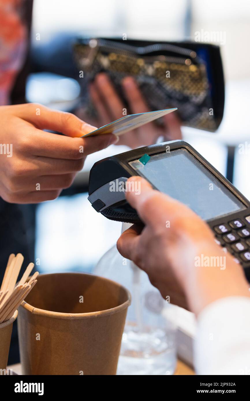 Cards readers hi-res stock photography and images - Alamy