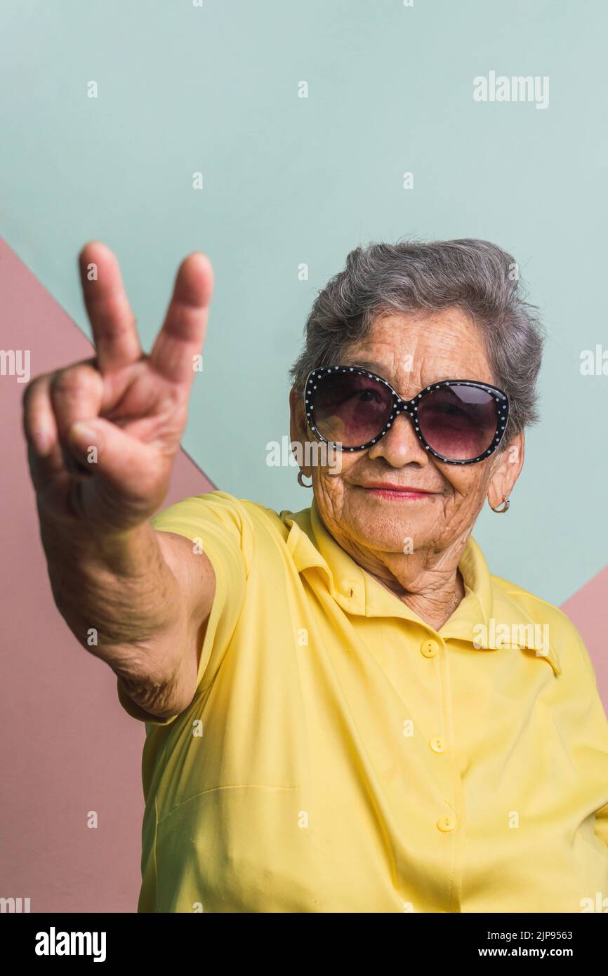 cool, victory sign, active senior, original collection, cools, victory ...