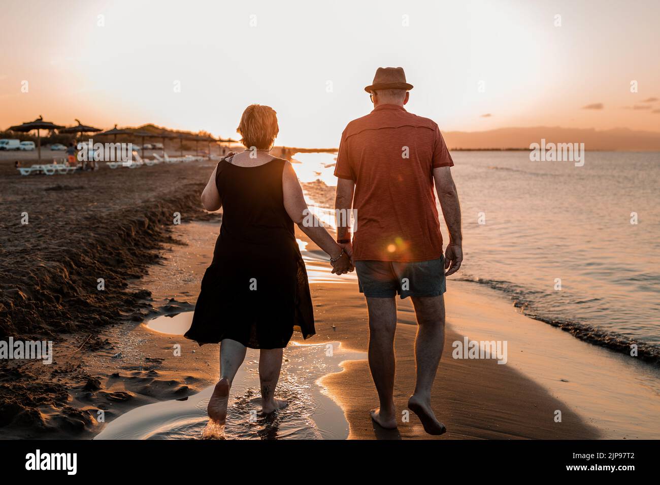 couple, sunset, beach walking, pairs, sunsets Stock Photo - Alamy