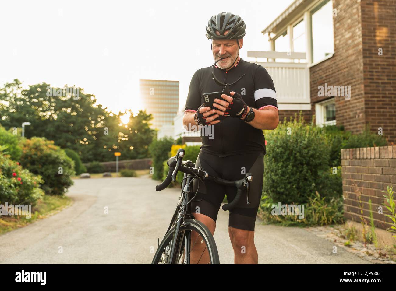 break, cyclists, cycling, breaks, rest, resting, cyclist Stock Photo ...