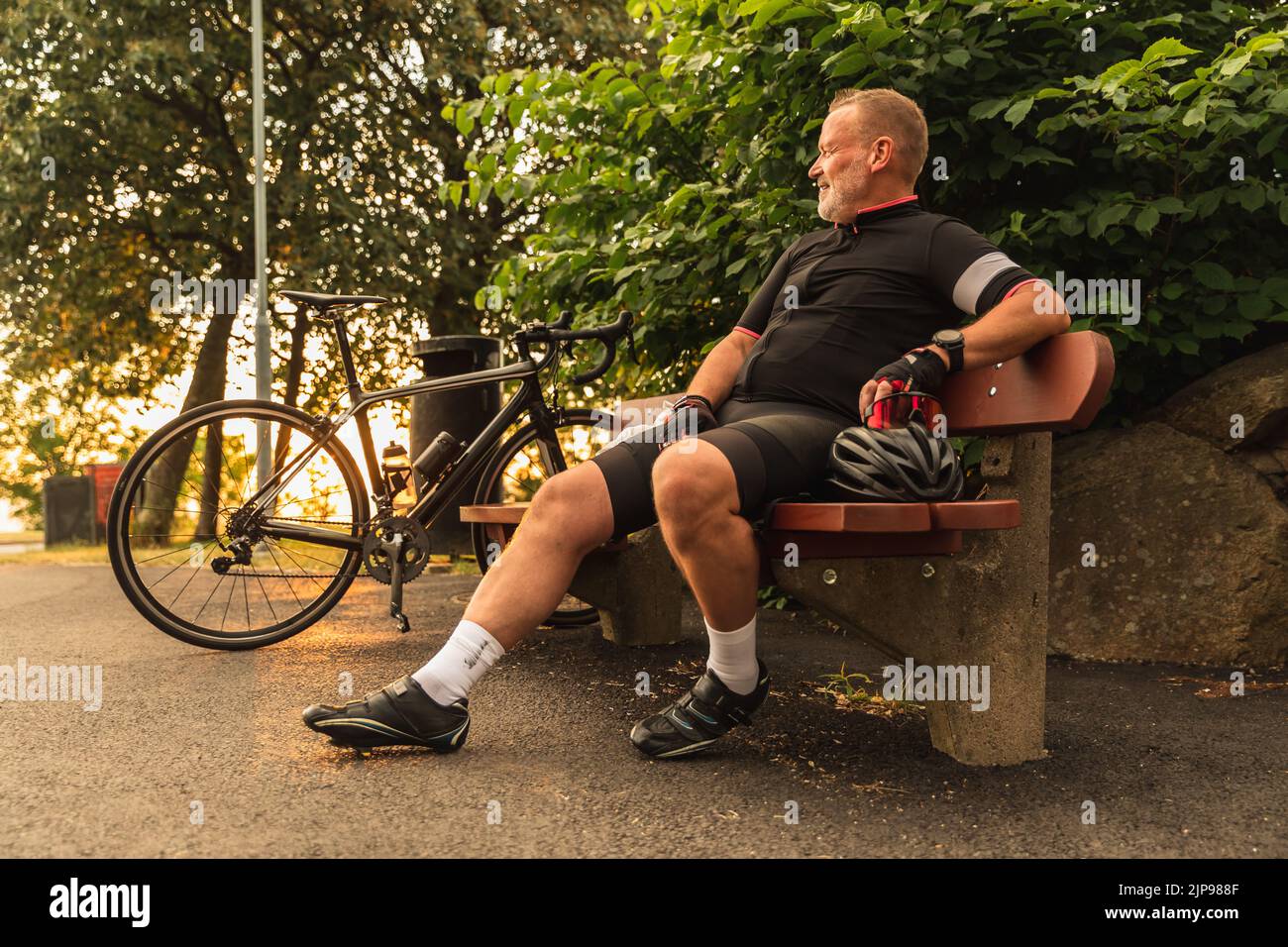 resting, break, exhausted, cyclists, rest, breaks, exhausteds, cyclist ...