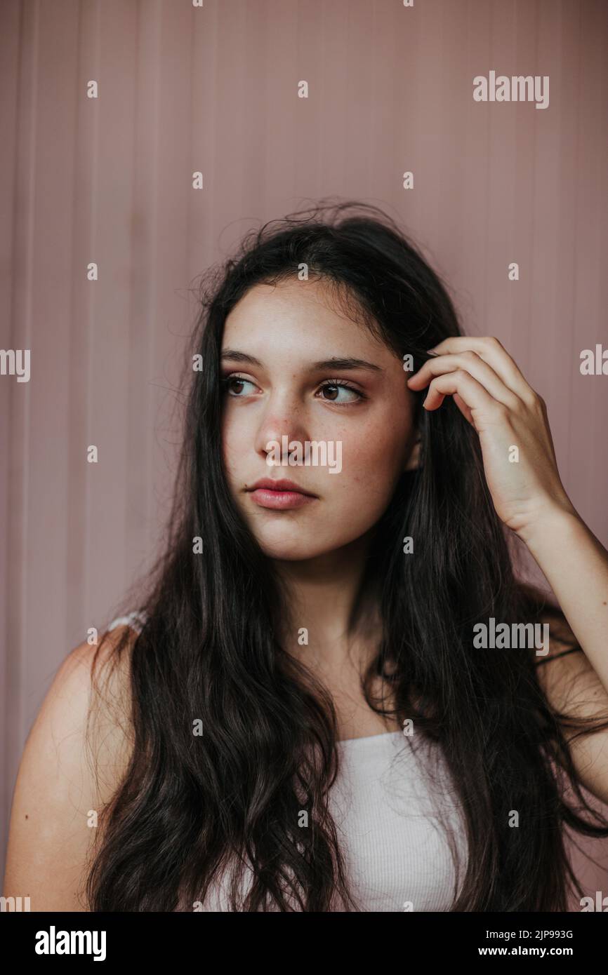 Teens portraits hi-res stock photography and images - Alamy