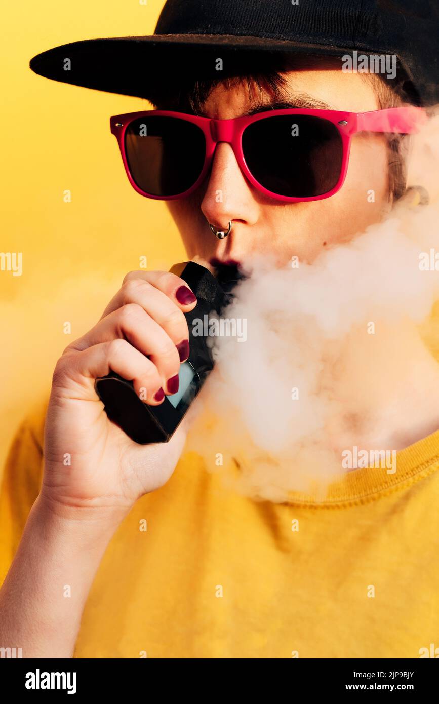 cool, smoke, elektrische zigarette, vaporizer, cools, smokes Stock ...