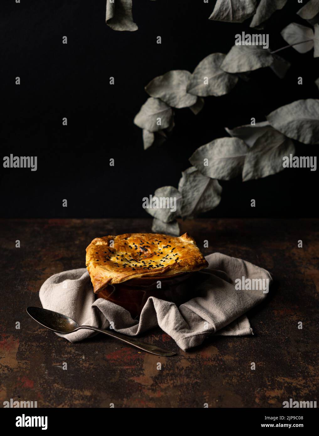 Hand pie hi-res stock photography and images - Alamy