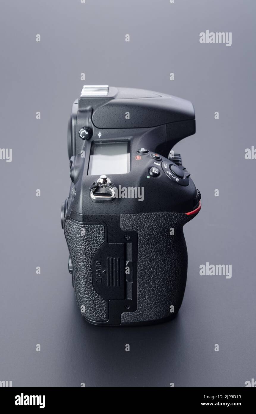 Body and lens hi-res stock photography and images - Alamy