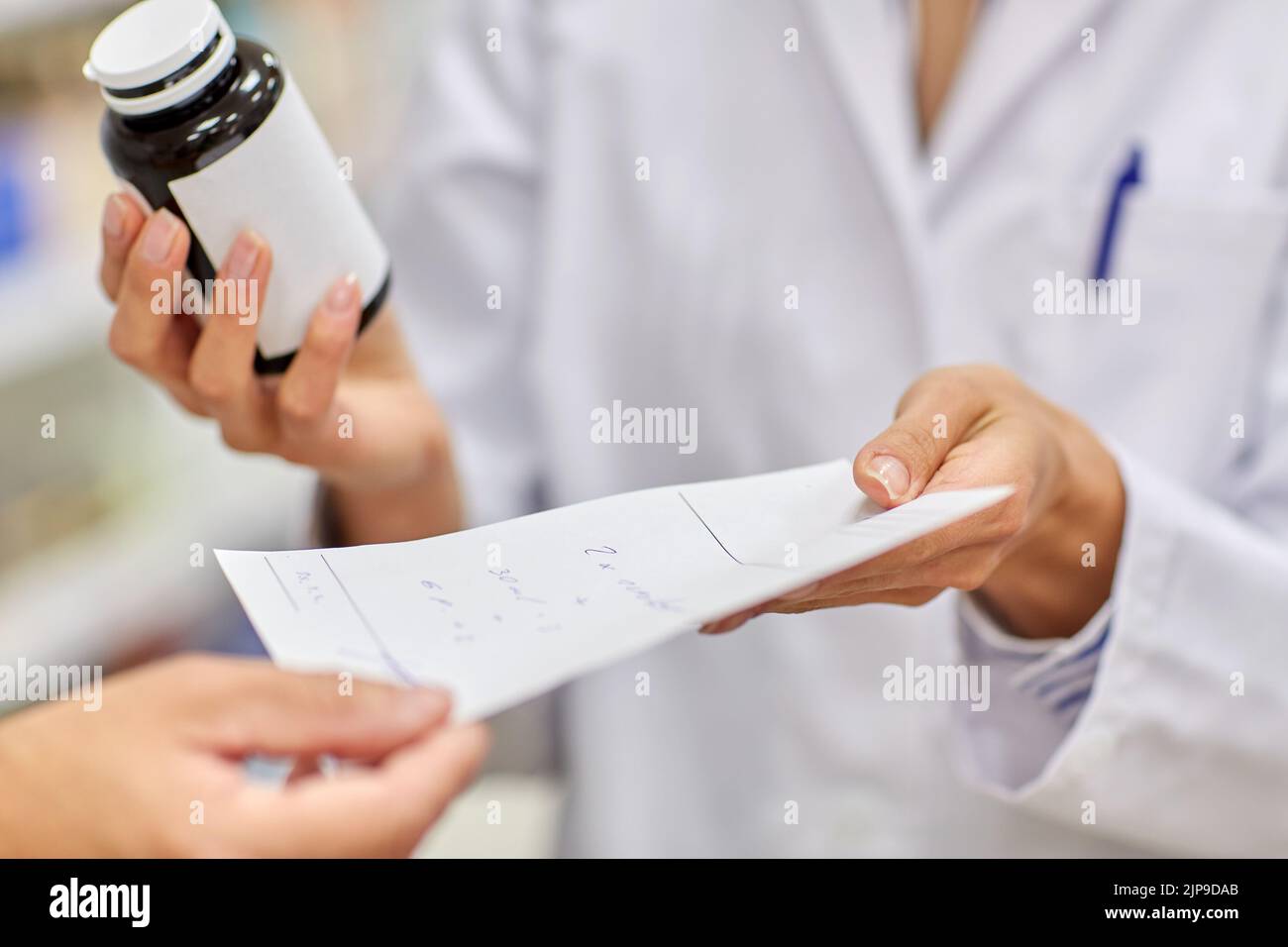 Paper woman pharmacist hi-res stock photography and images - Alamy