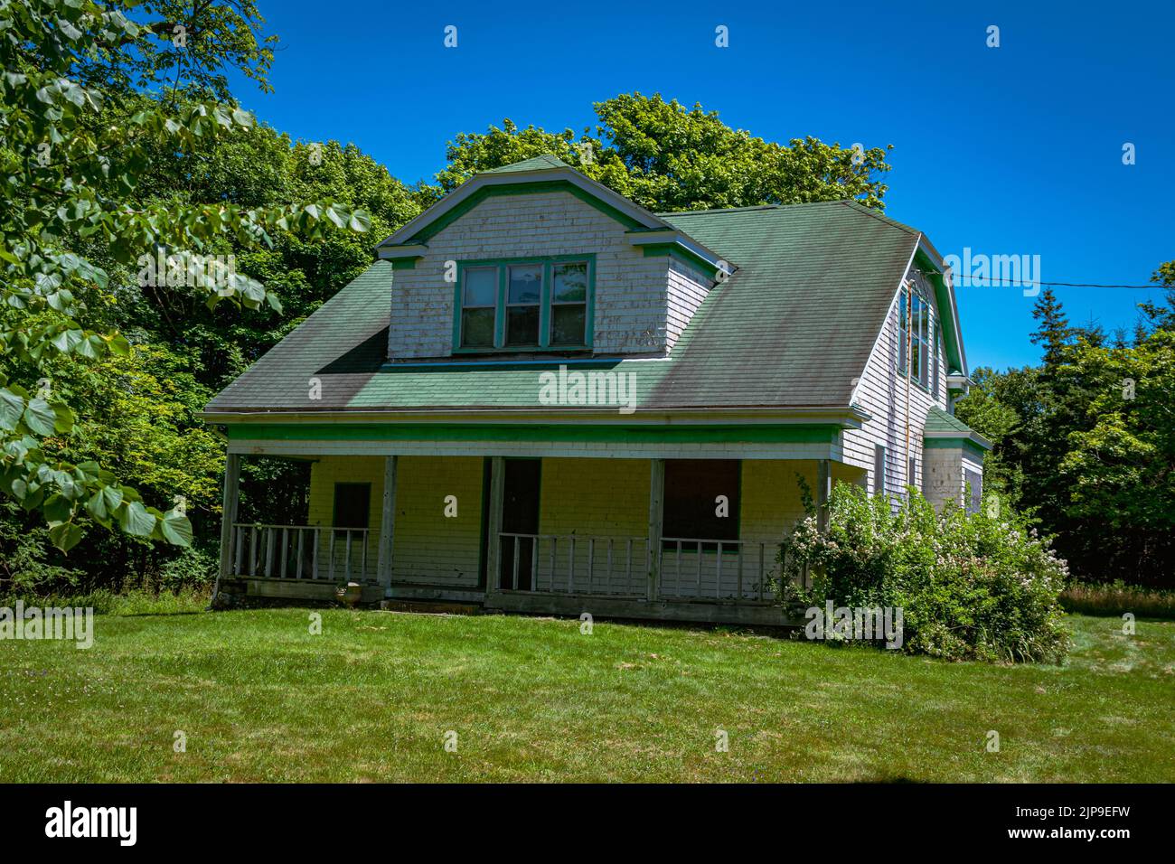 the Matthew Lynch house on mcnabs island nova scotia Stock Photo - Alamy