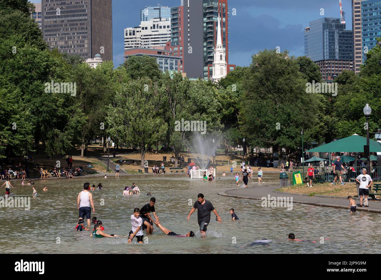 The Frog Pond, Boston Common Stock Photo - Alamy