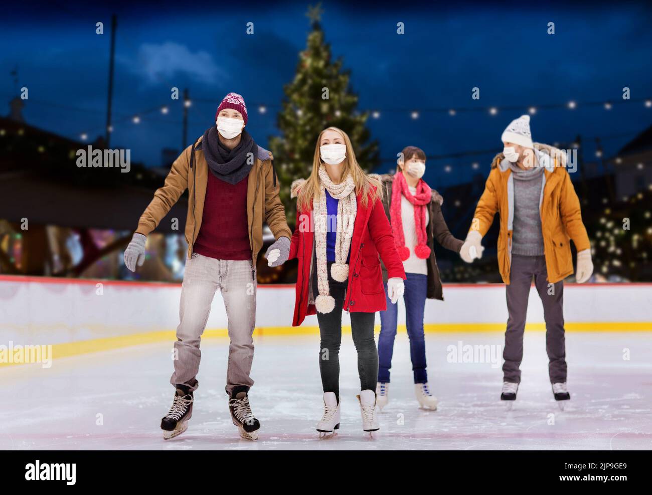 Group ice skating christmas hi-res stock photography and images - Alamy