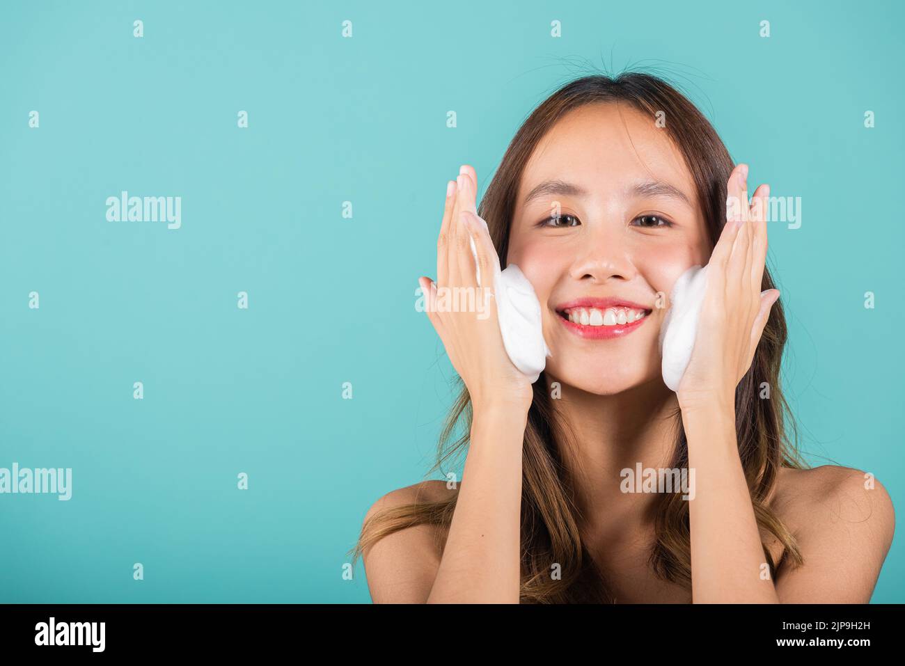 Asian woman face wash exfoliate scrub soap foam with skincare cleansing ...