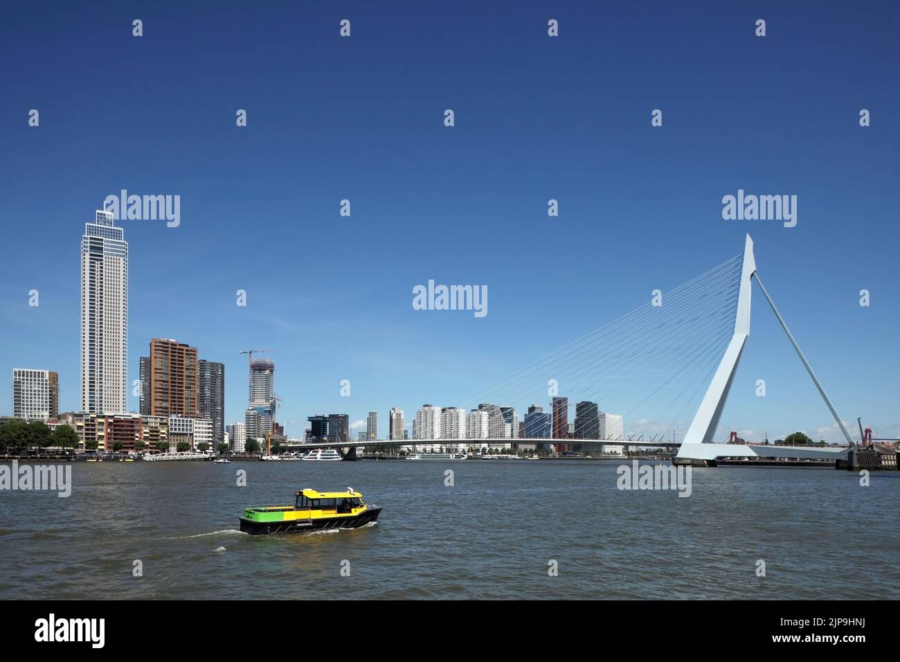 De zalmhaven hi-res stock photography and images - Alamy