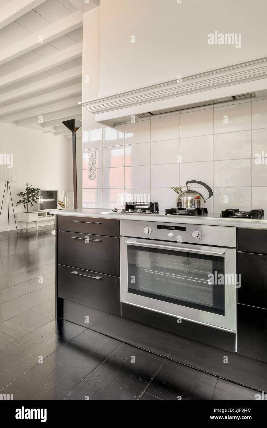 Indoor stoves hi-res stock photography and images - Alamy