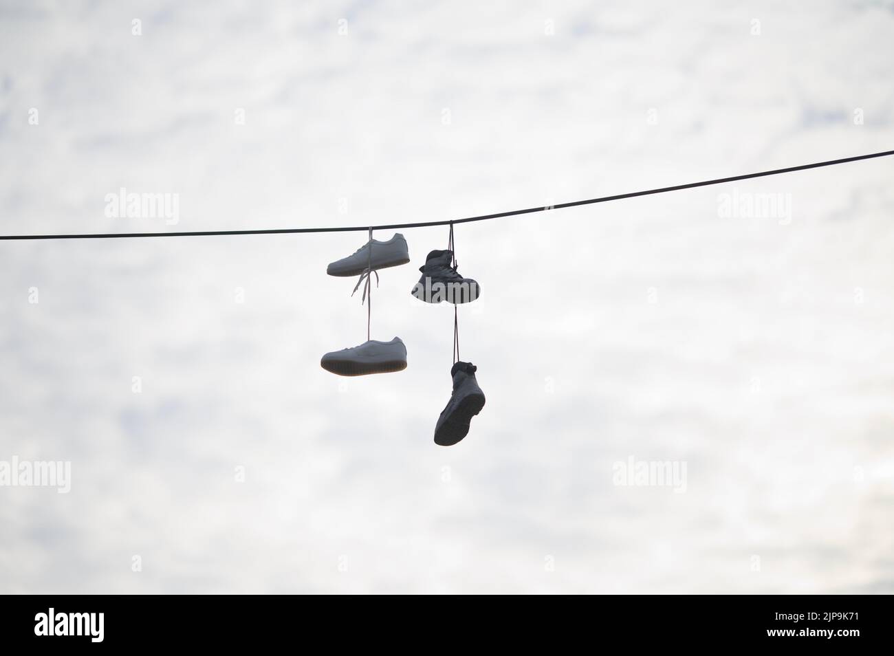 From a wire hi-res stock photography and images - Alamy