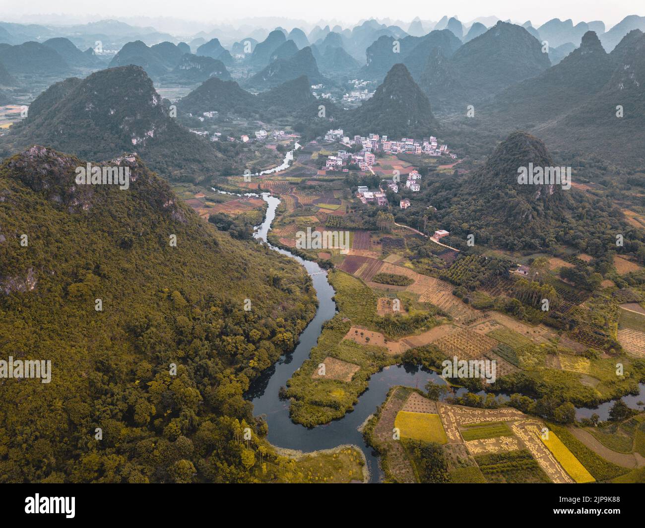 Guangxi provinz hi-res stock photography and images - Alamy