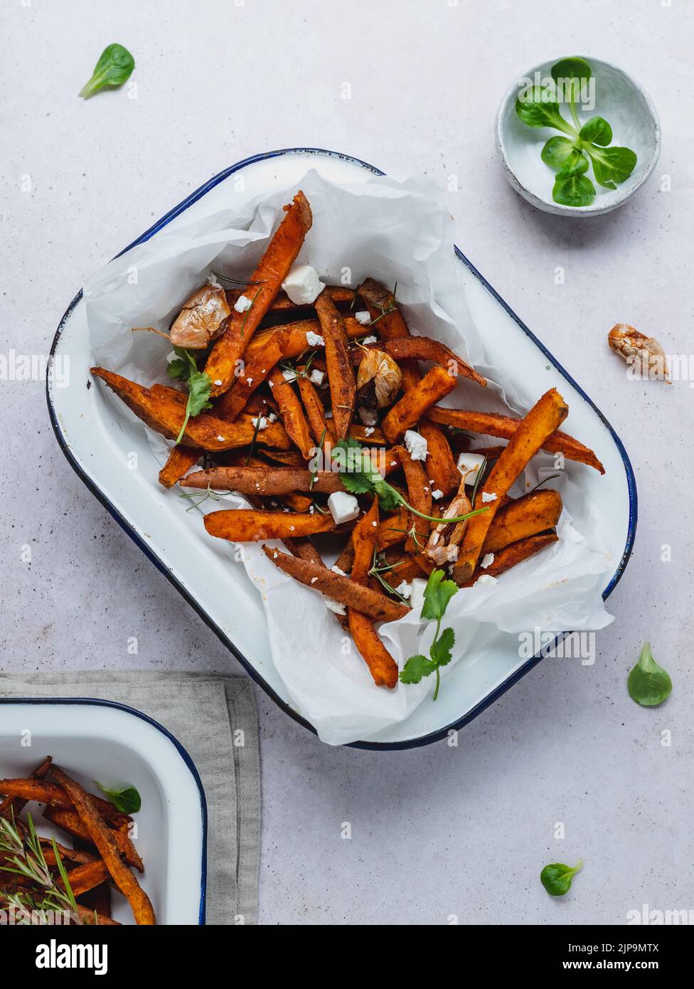 french fries, sweet potato fries, süßkartoffel-wedges, pommes Stock ...
