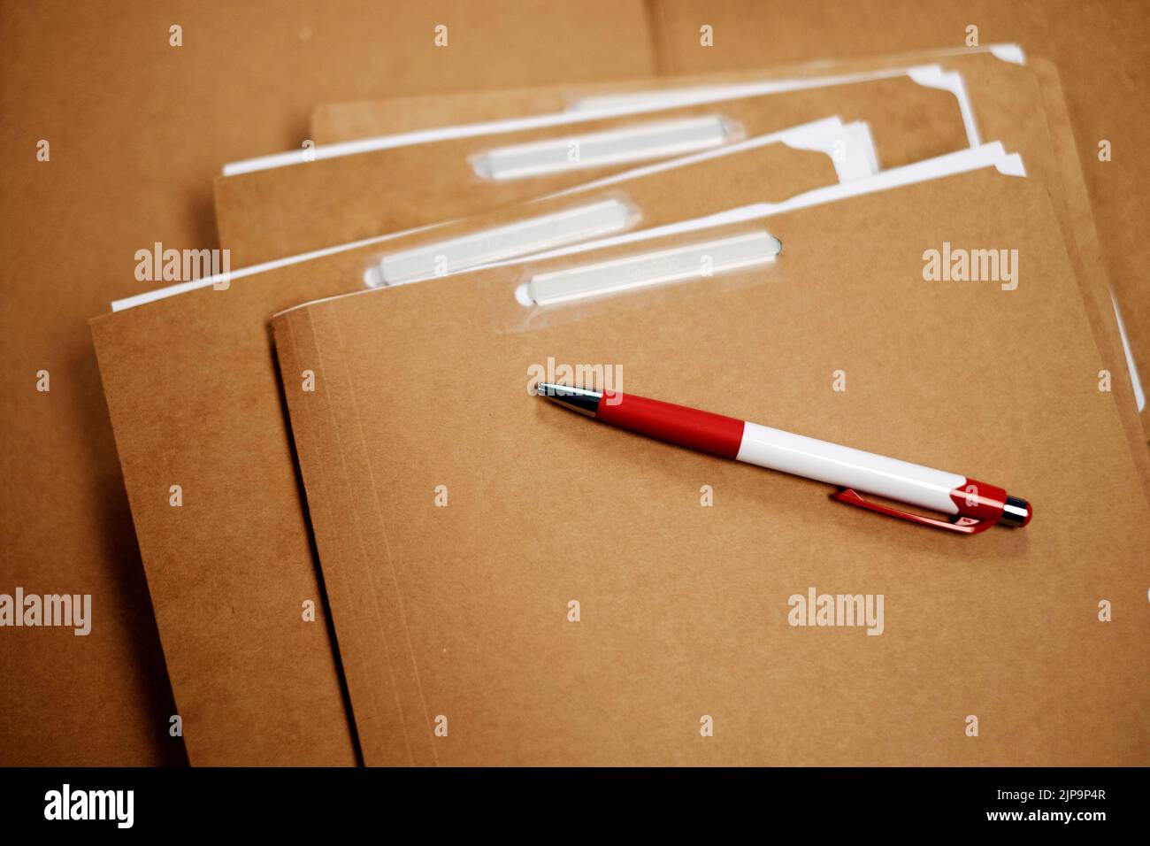 Files on desk hi-res stock photography and images - Alamy