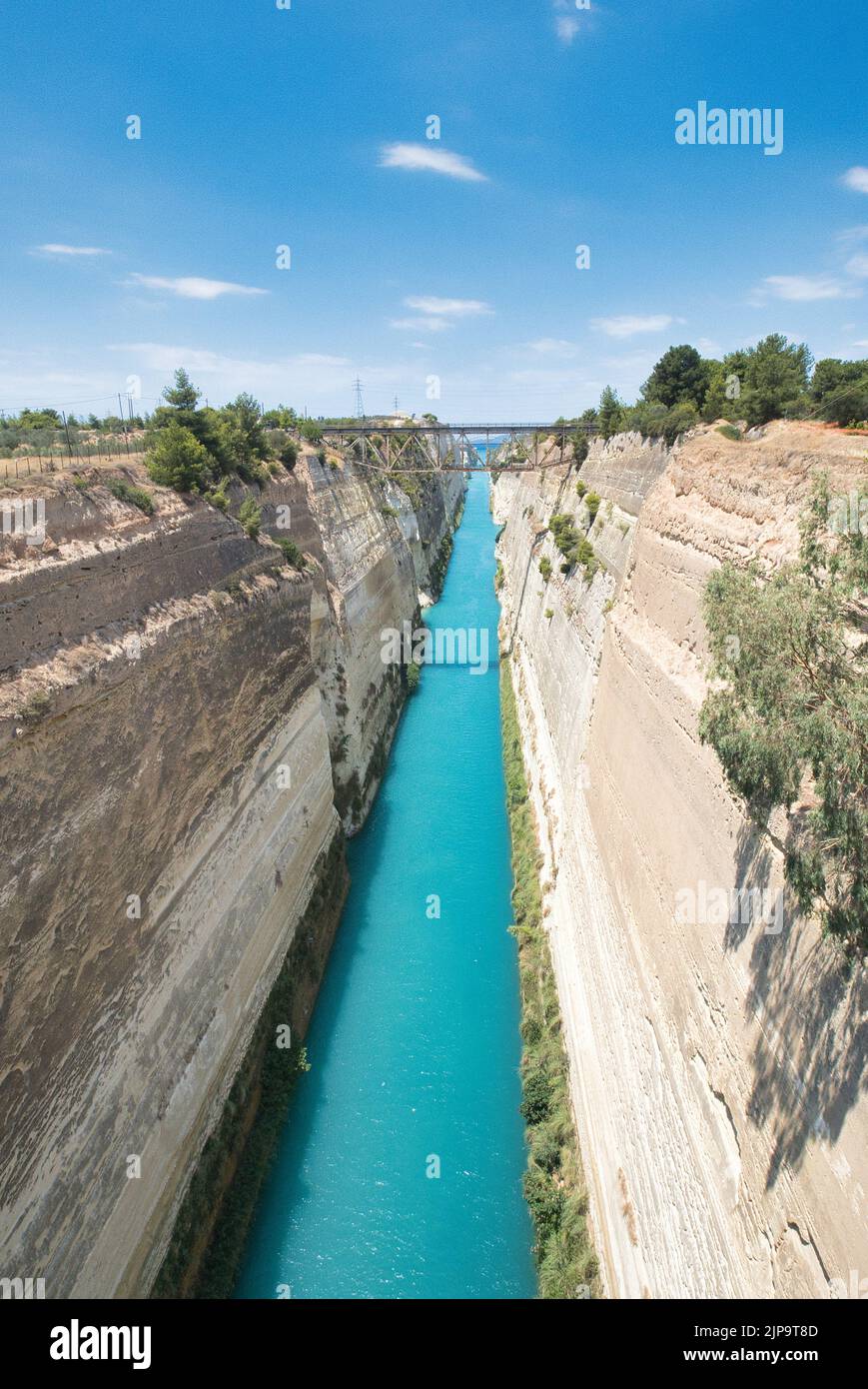 Canal corinth hi-res stock photography and images - Alamy