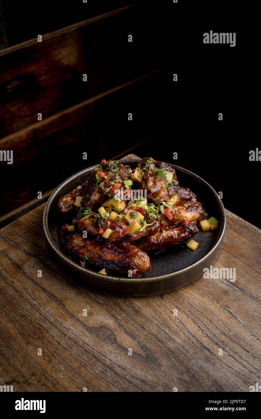 fast food, chicken wing, fastfood, chicken wings Stock Photo - Alamy