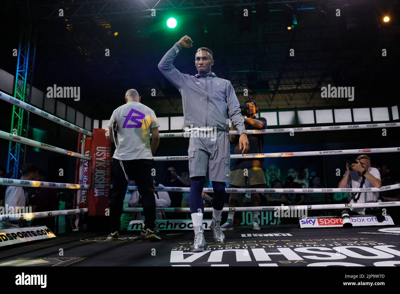 Oleksandr usyk v anthony joshua hi-res stock photography and images - Alamy