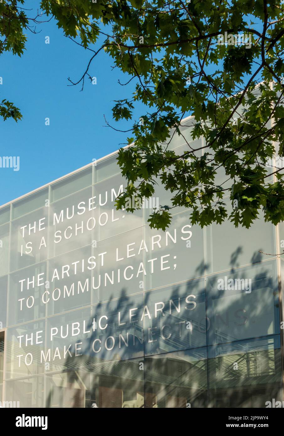 Colby college campus maine hi-res stock photography and images - Alamy