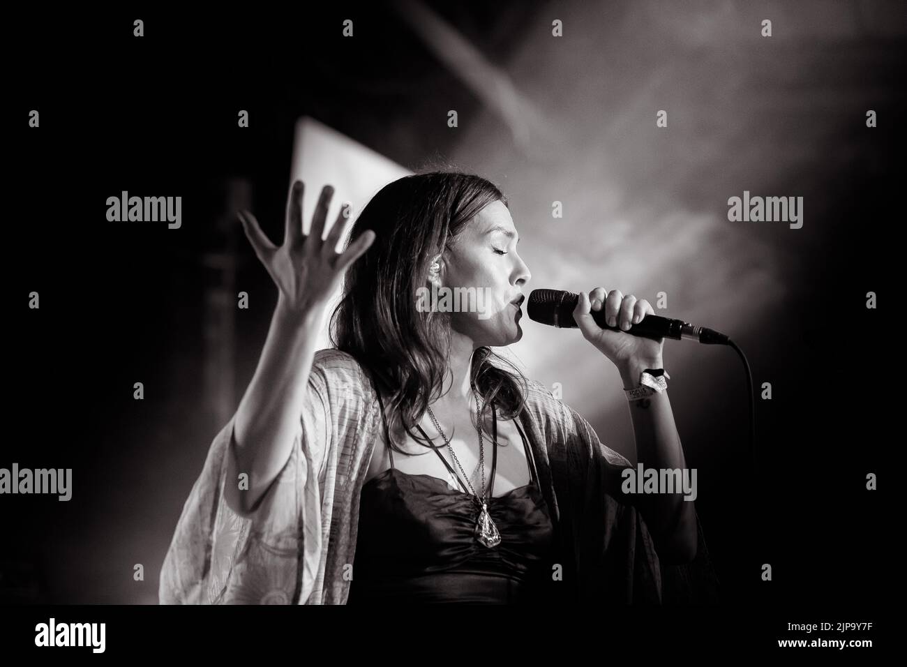 Cornish language singer hi-res stock photography and images - Alamy