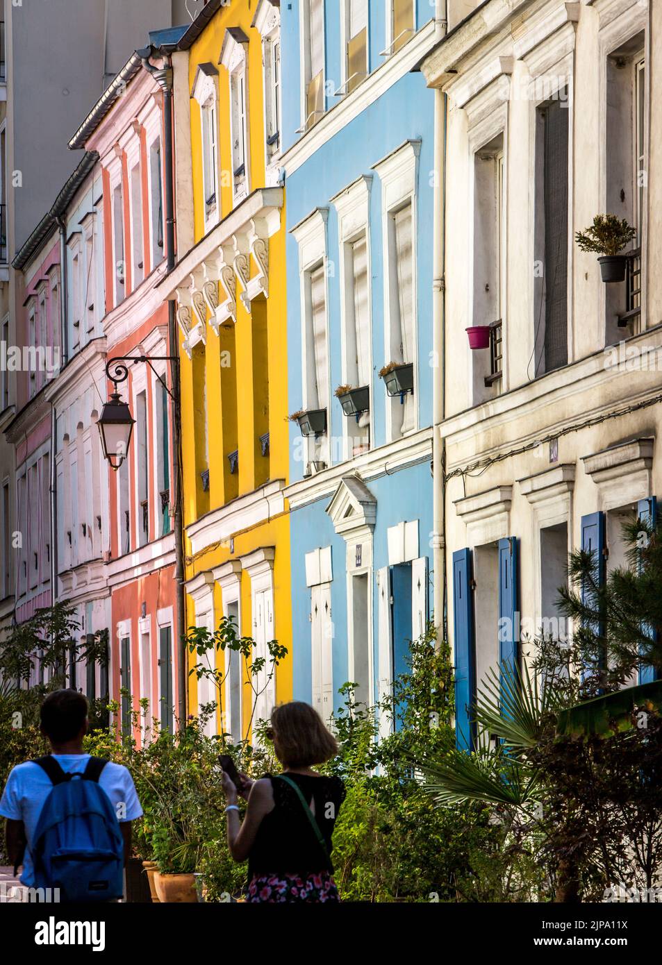 Paris pedestrian street hi-res stock photography and images - Alamy