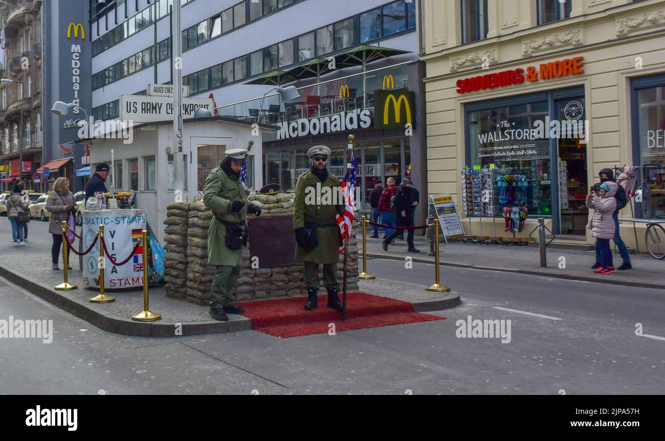 German tourist america hi-res stock photography and images - Alamy