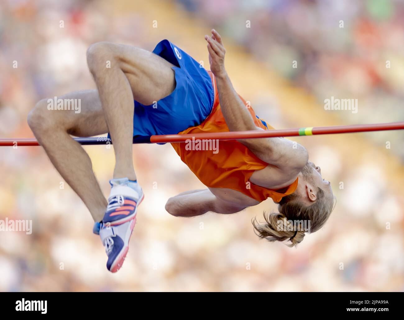 MUNCHEN - Douwe Amels in action during the high jump on the sixth day ...