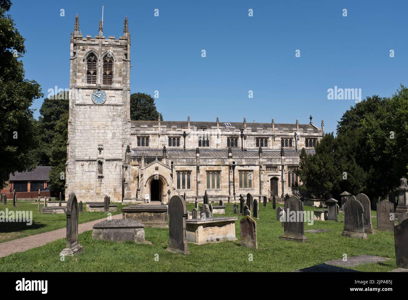 dh St Marys Church TADCASTER YORKSHIRE Building exterior in churchyard ...
