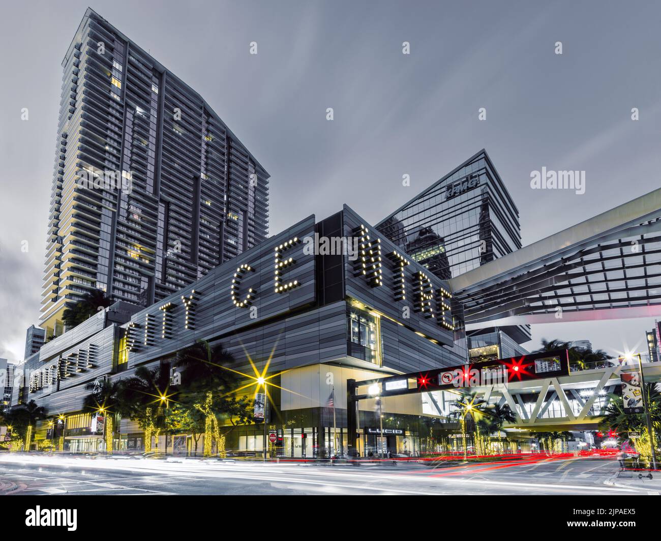 Brickell City Center Modern Shopping Mall and Business Complex in ...