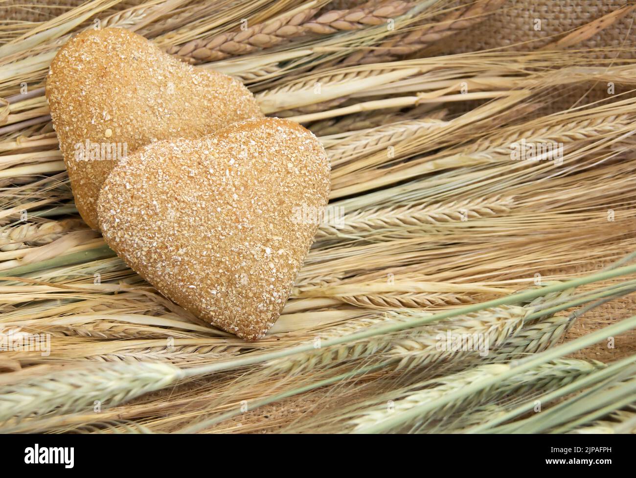 Wheat heart love valentine grain hi-res stock photography and images ...