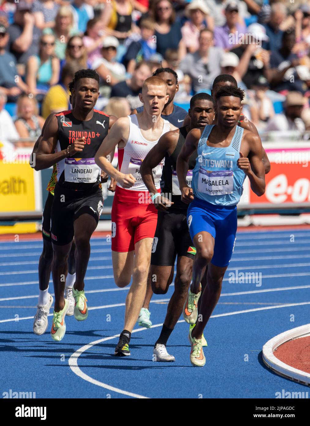 Tshepiso Masalela competing in the 800m heats at the Commonwealth Games ...